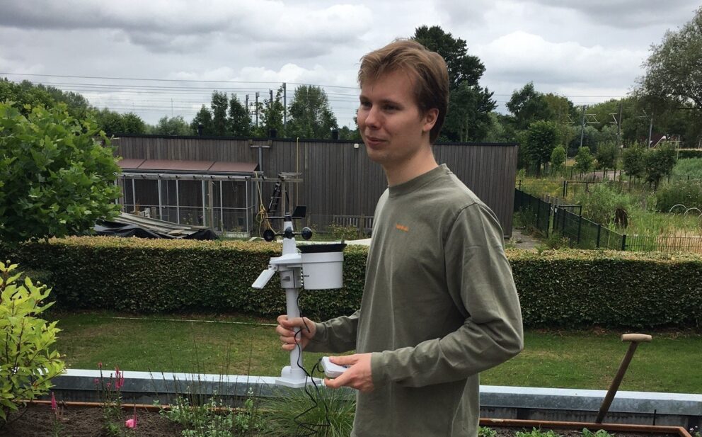 Turning a Green Roof Experience Centre Into a Smart Roof